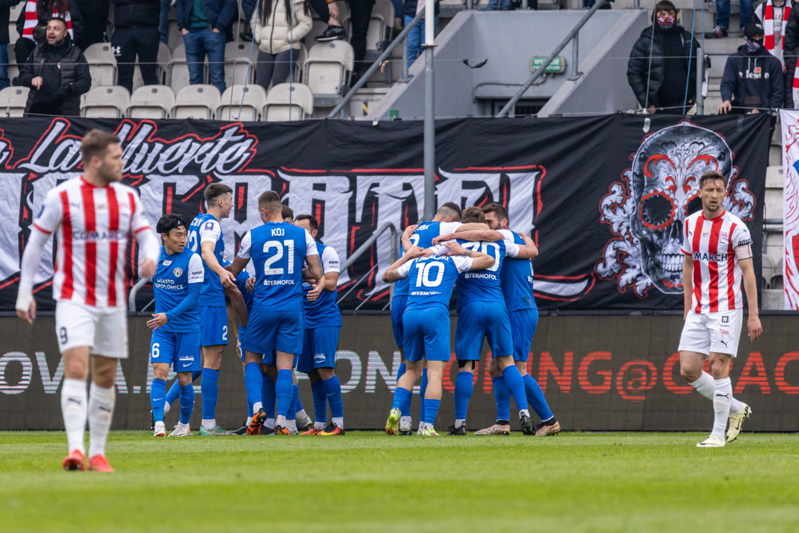 Cracovia przegrywa mecz o 6 punktów! Prezes Pasów zmotywował rywali ...